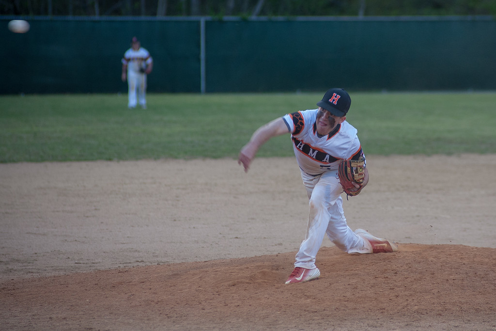 Baseball Plays Fishburne - Hargrave Military Academy